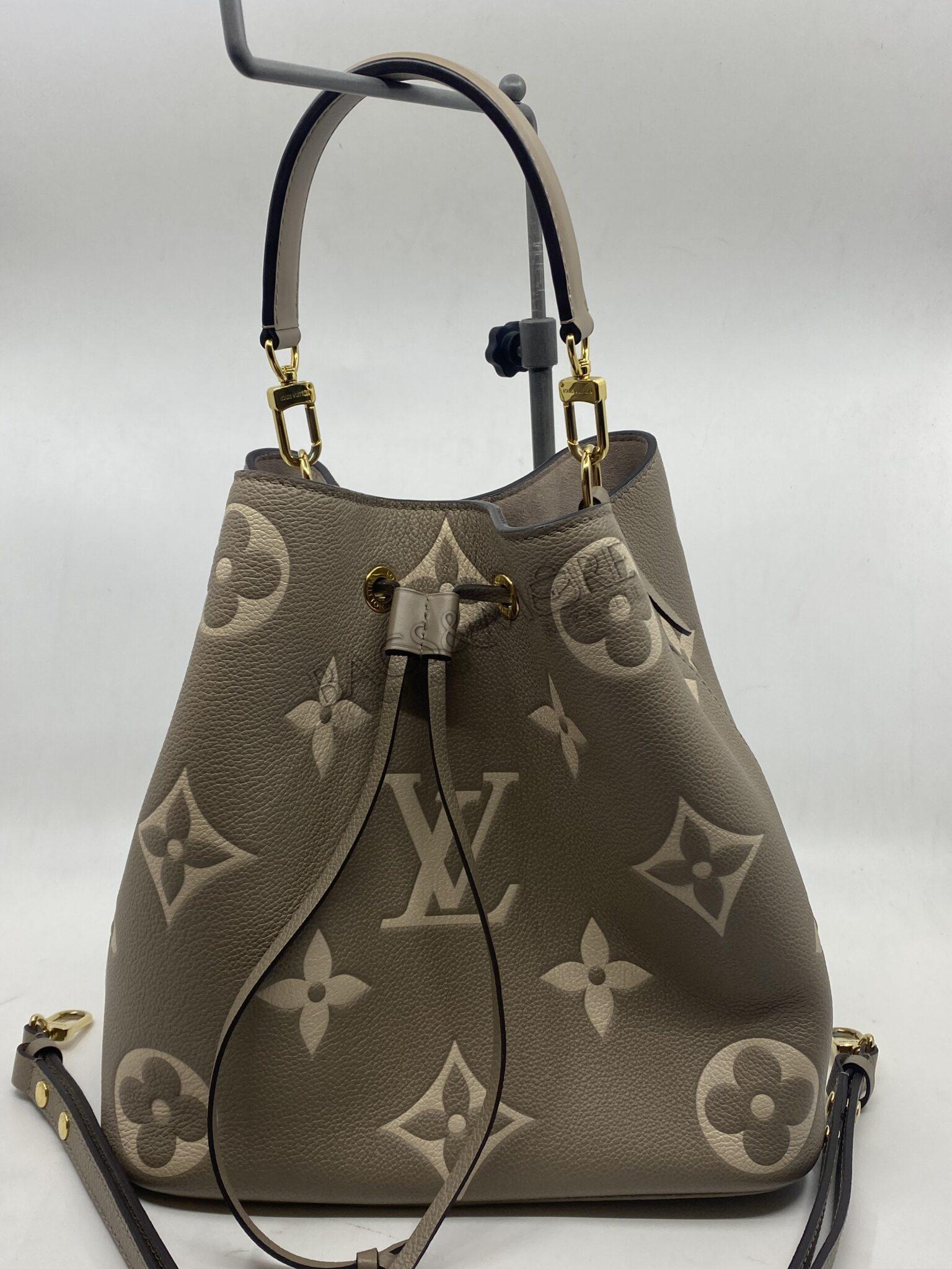 Louis Vuitton Neonoe MM bicolor monogram Empreinte leder kleuren ...